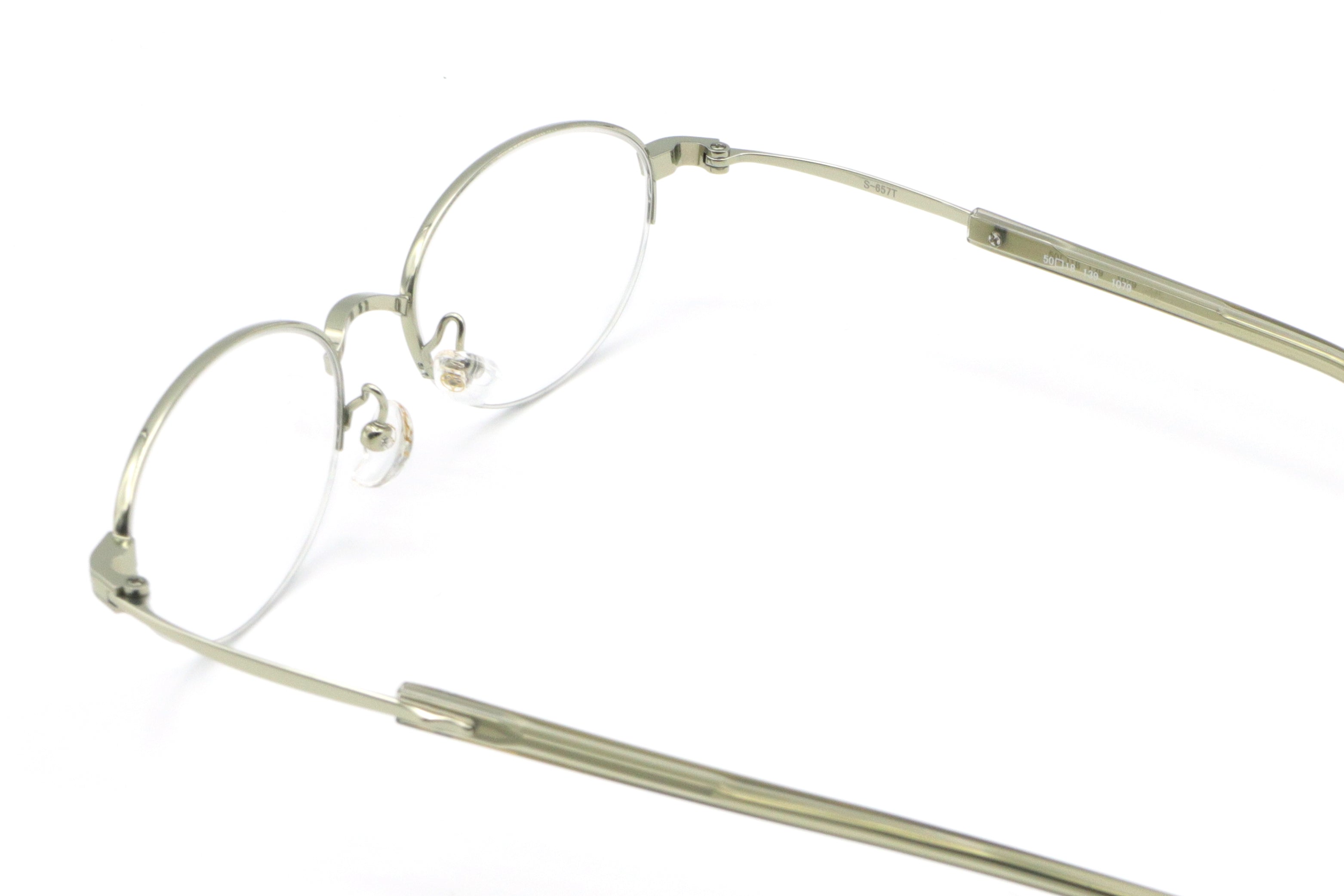 999.9(フォーナインズ) S-657T-1079グリーンゴールド/ライトグリーンスモーク(50) – 武田メガネオンラインショップ