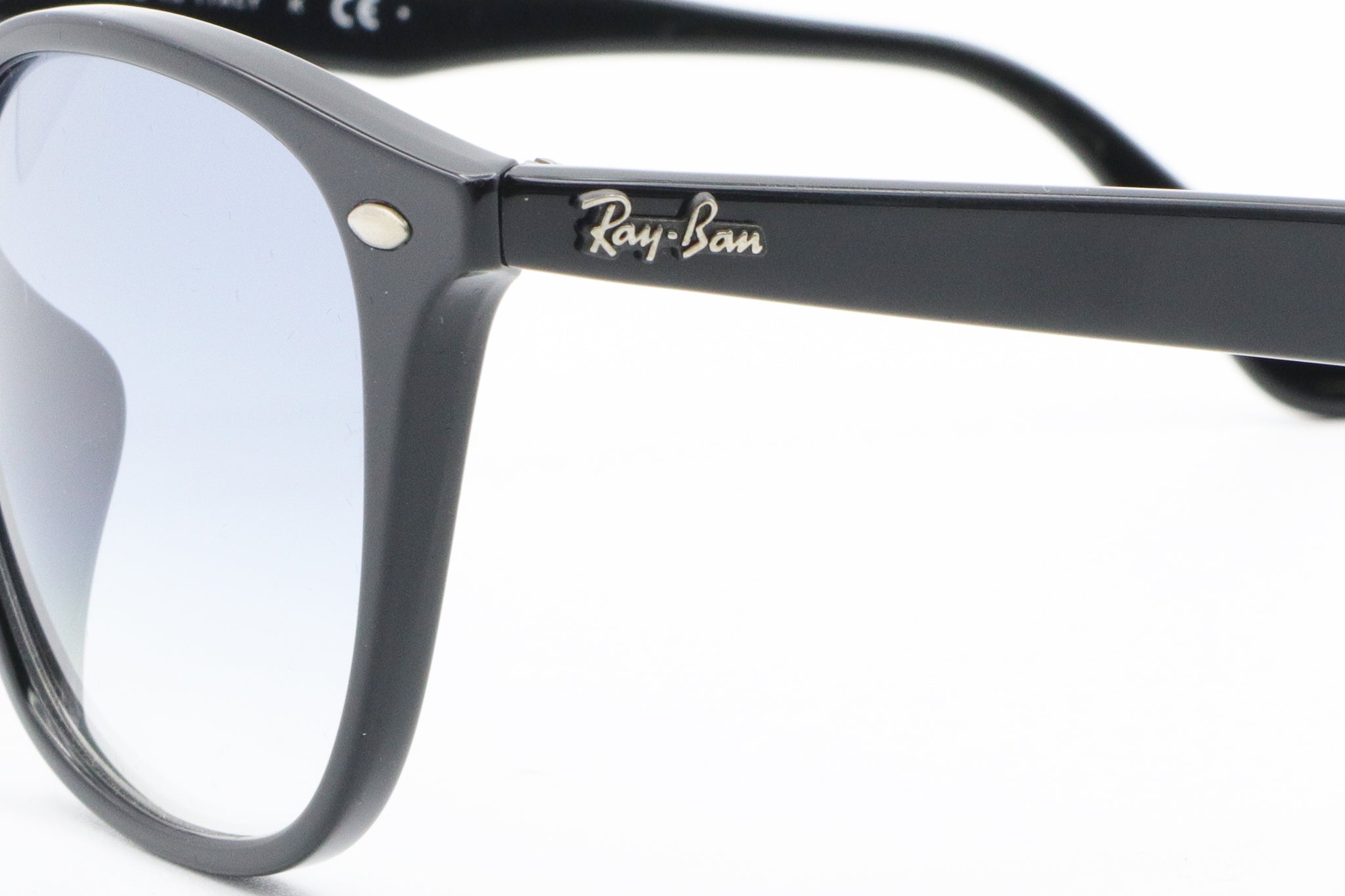 Ray-Ban(レイバンサングラス)RB 4258F-601/19ブラック(52) – 武田メガネオンラインショップ